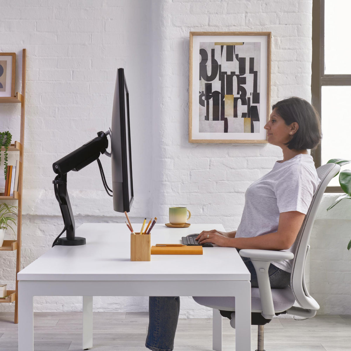 Flo X Monitor Arm | Available in White or Black | CBS